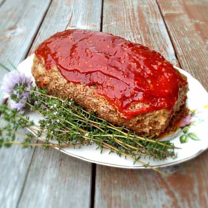 Amish Meatloaf with Oats Recipe - Amish Heritage