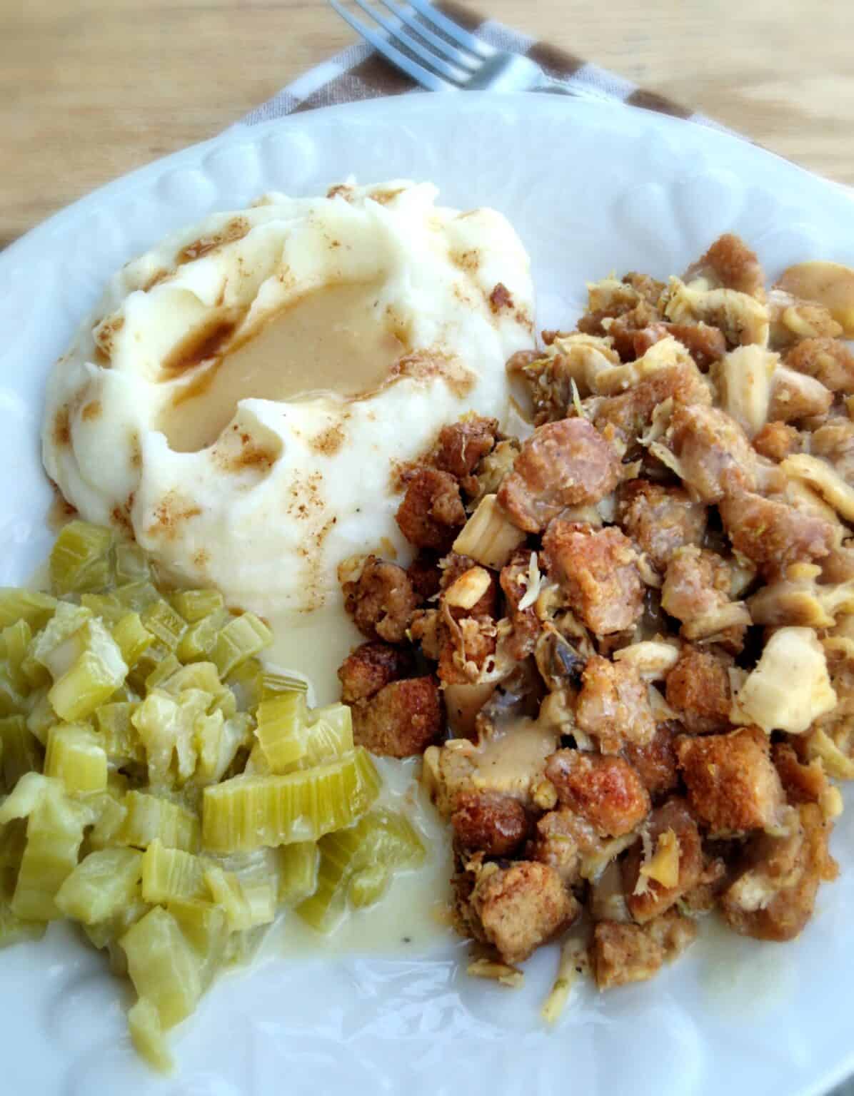 Amish Foods (30+ Traditional Amish Food Recipes) - Amish Heritage