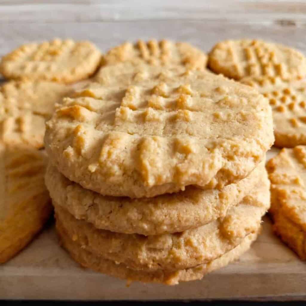 Amish Cookies (Traditional Recipes from Amish Kitchens) - Amish Heritage
