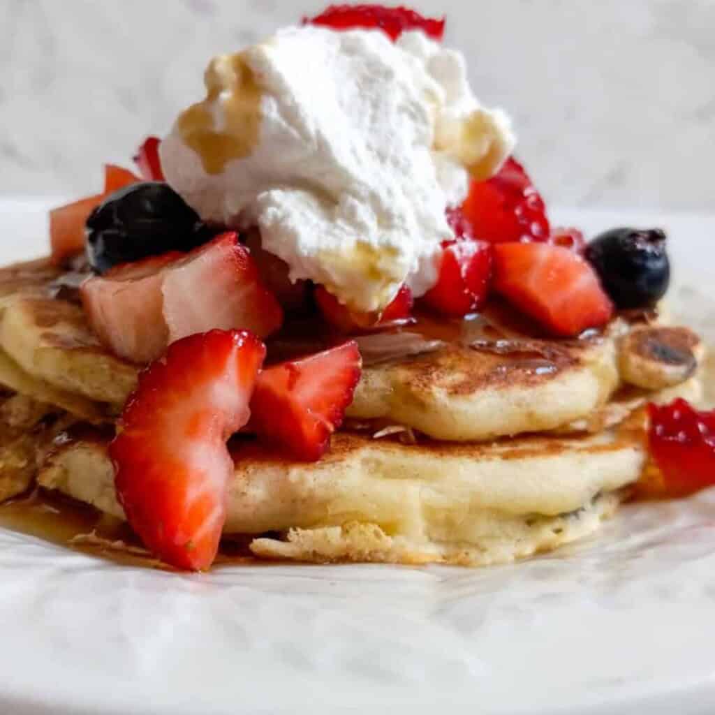 Amish Pancakes Recipe (Buttermilk Pancakes) - Amish Heritage