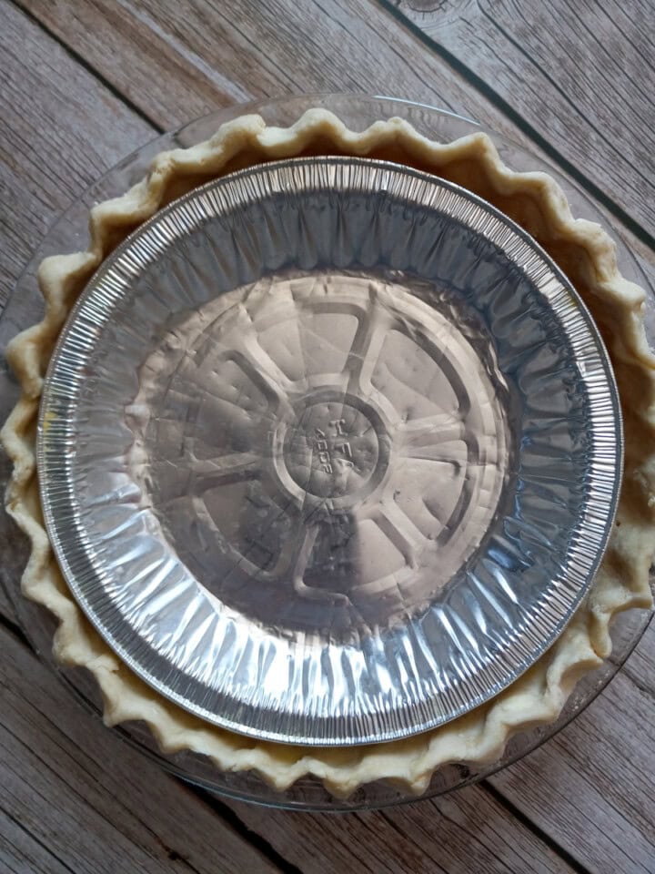 Amish Flaky Pie Crust Recipe - Amish Heritage