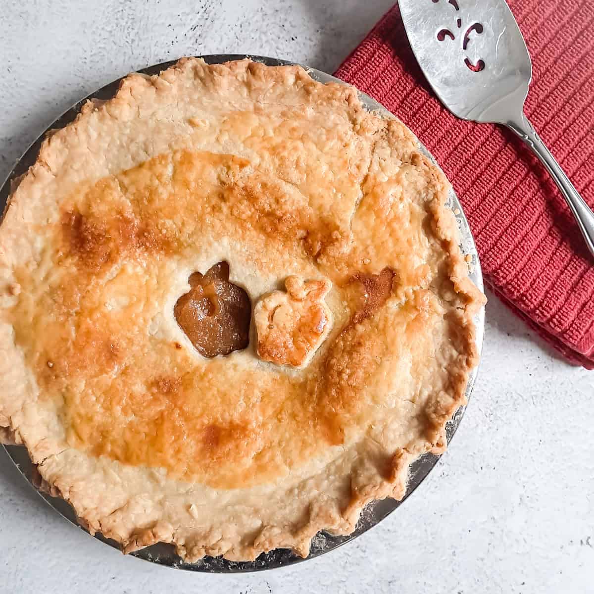 Apple Schnitz Pie Recipe, Amish Pie - Amish Heritage